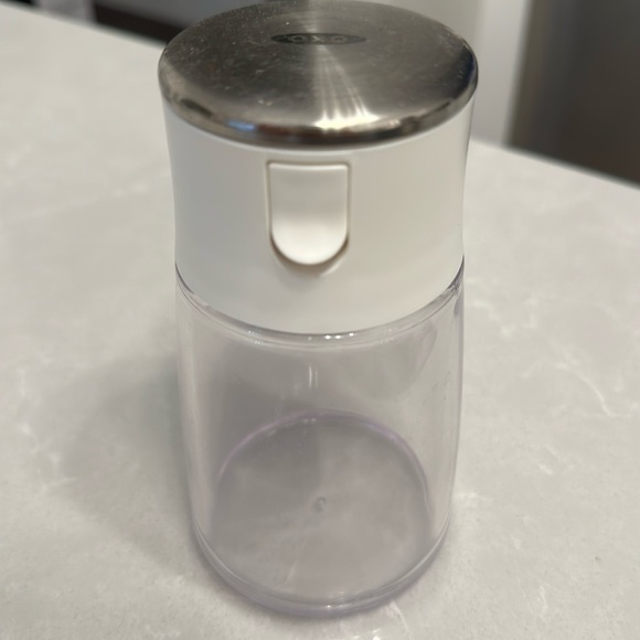 Oxo | Kitchen | Oxo Sugar Dispenser | Poshmark